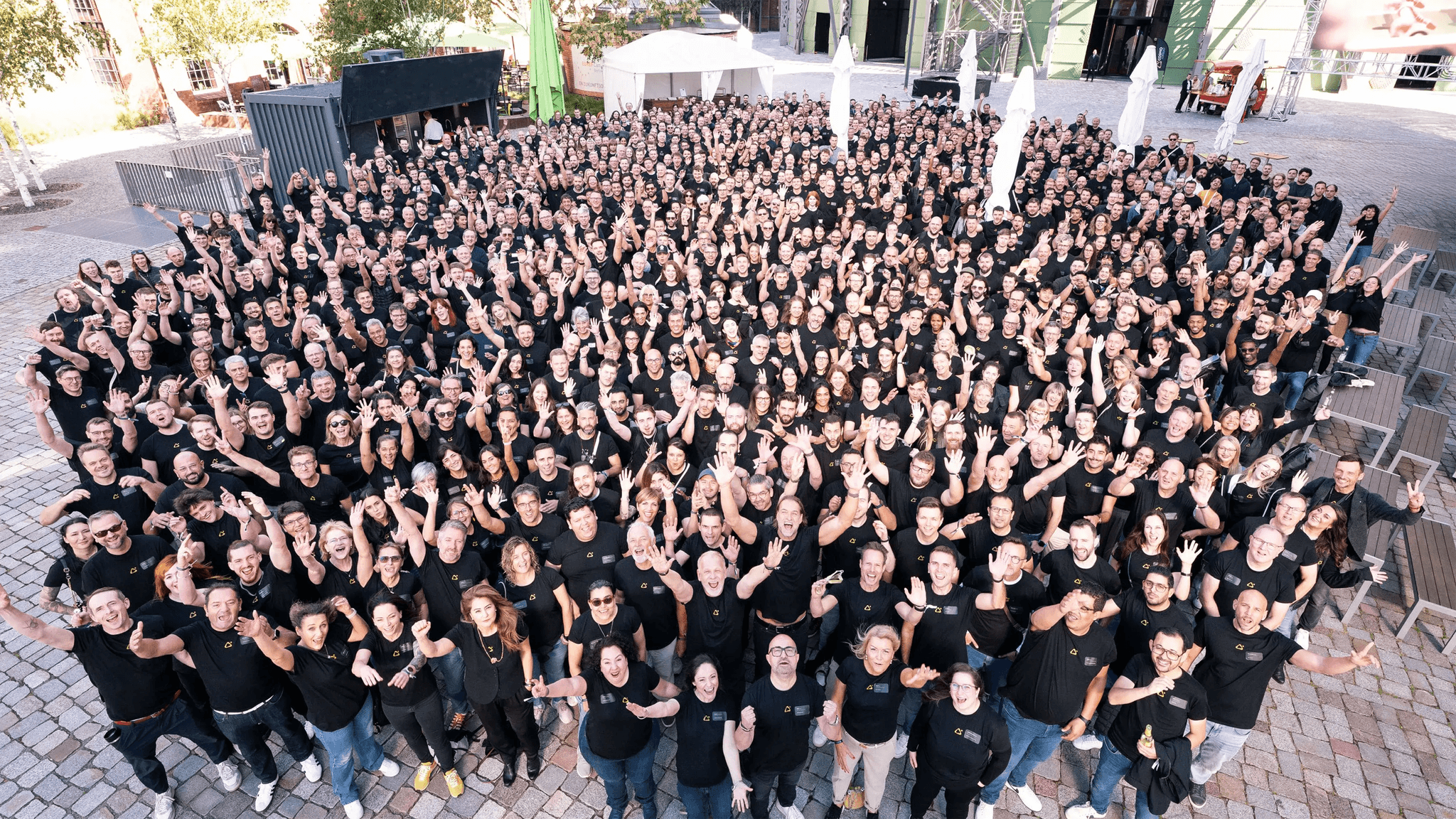 COSMO CONSULT stärkt Marktposition durch Übernahme des Deutschland ...